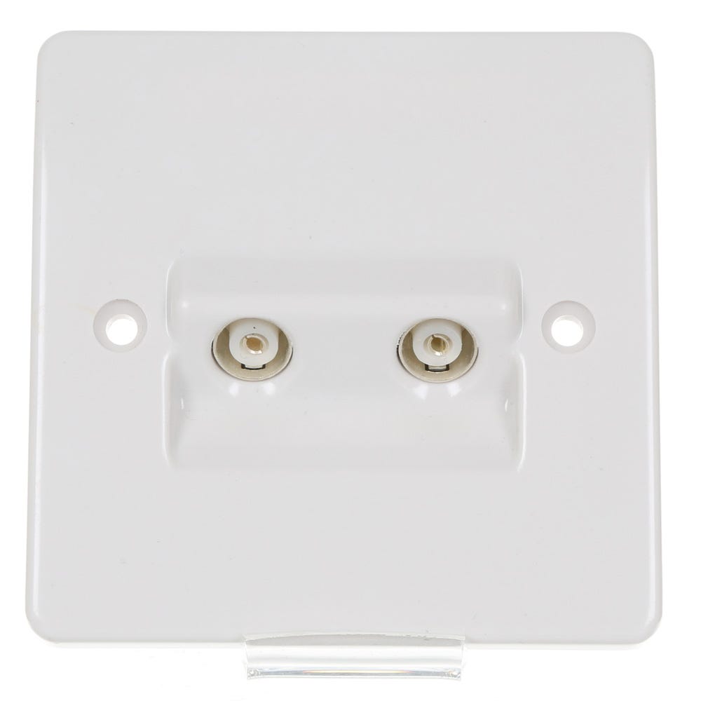 MK 2 Gang Co-Axial TV Socket K3523WHI