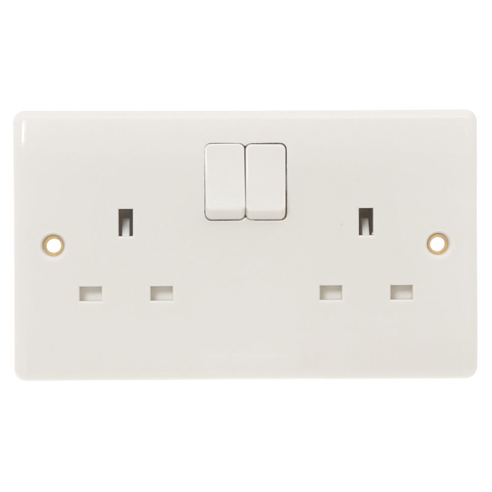 BG Nexus 13A 2 Gang Double Pole Switched Socket 822DP